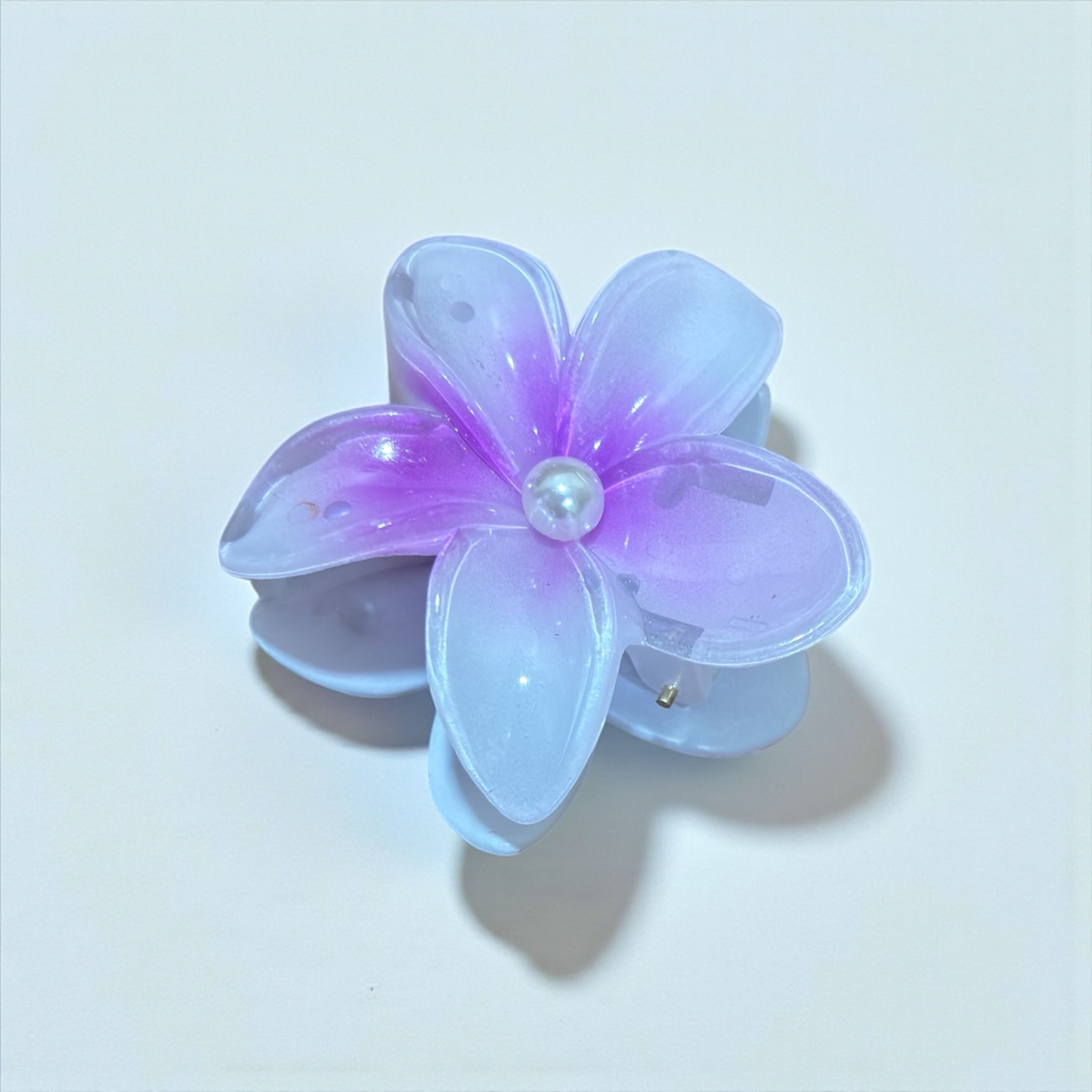 Flower Claw Clip – Nakshatra Jewelry